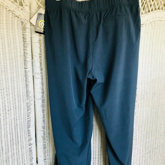 Champion | Pants & Jumpsuits | Nwt Champion Athletic Spandex Capris B6 ...